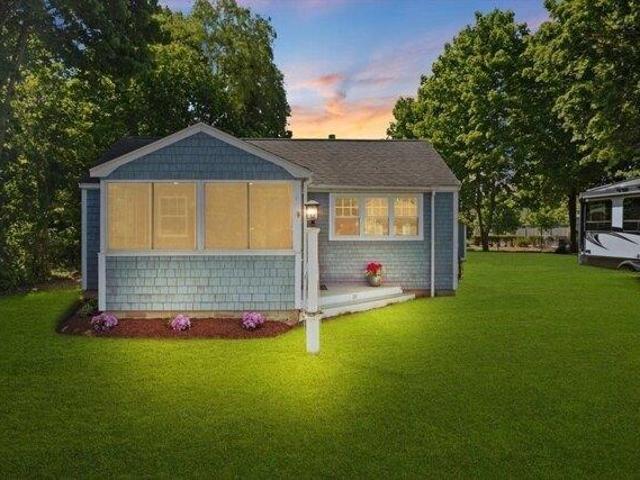 house with 2 bedroom, Marshfield MA ES104041891