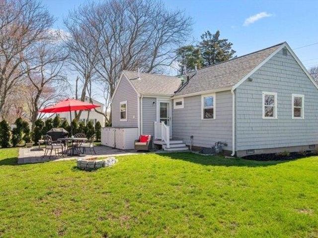 house with 2 bedroom, Marshfield MA ES103886339