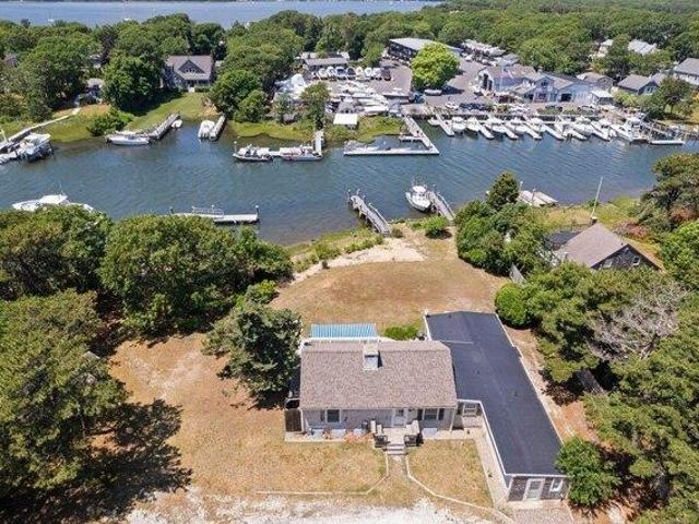 house with 2 bedroom, Mashpee MA ES104078832