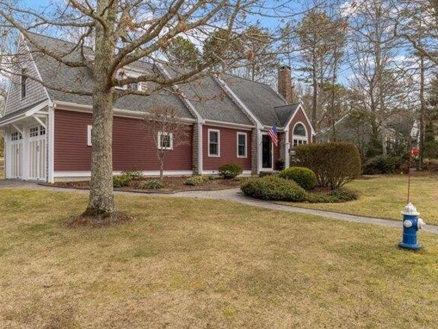 house with 2 bedroom, Mashpee MA ES103850618