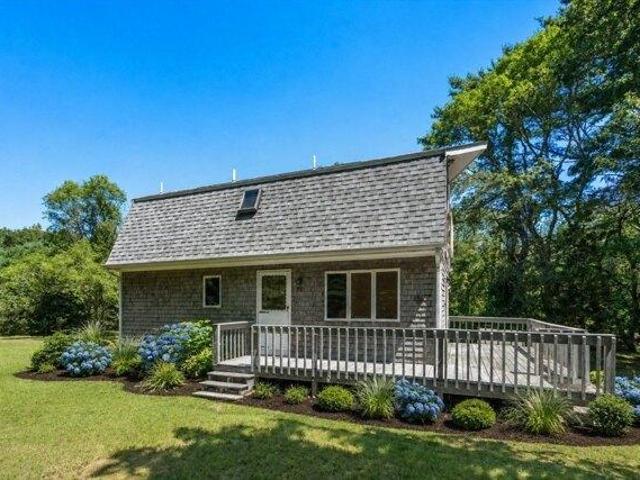 house with 2 bedroom, Mattapoisett MA ES105117303