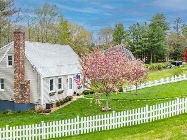 house with 2 bedroom, Mattapoisett MA ES105160075