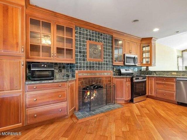 house with 2 bedroom, Matawan NJ ES105141915
