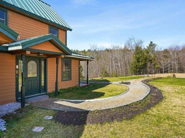 house with 2 bedroom, Meredith NH ES104332563