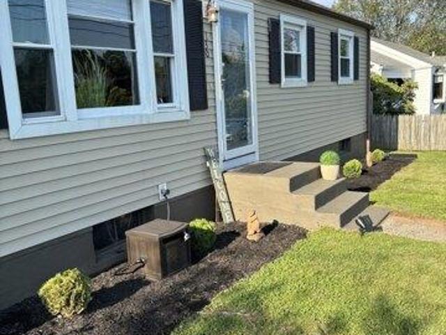 house with 2 bedroom, Meriden CT DLS102064331