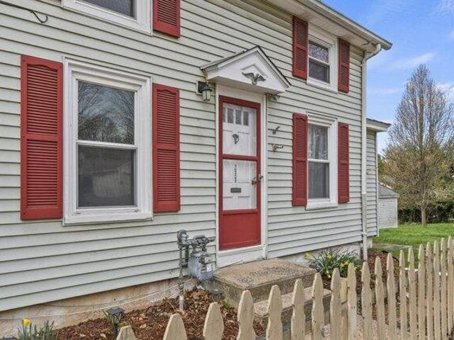 house with 2 bedroom, Meriden CT DS89834799