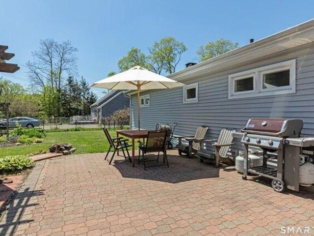 house with 2 bedroom, Meriden CT ES104116792