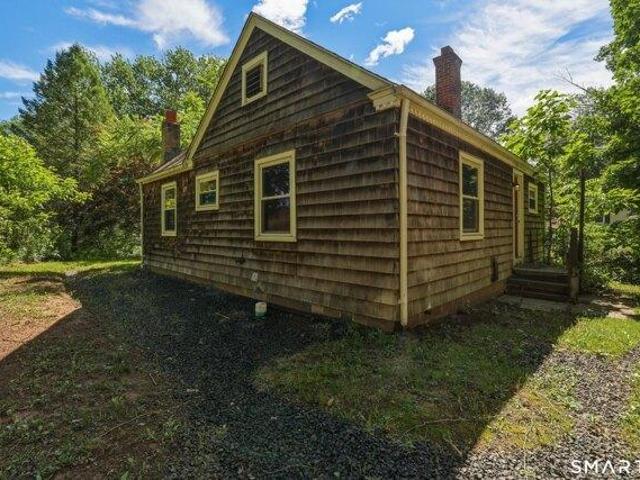 house with 2 bedroom, Meriden CT ES104539959