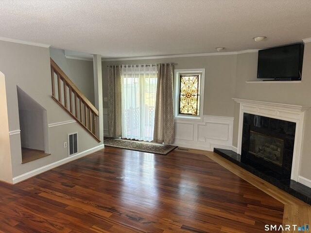 house with 2 bedroom, Meriden CT ES104852927