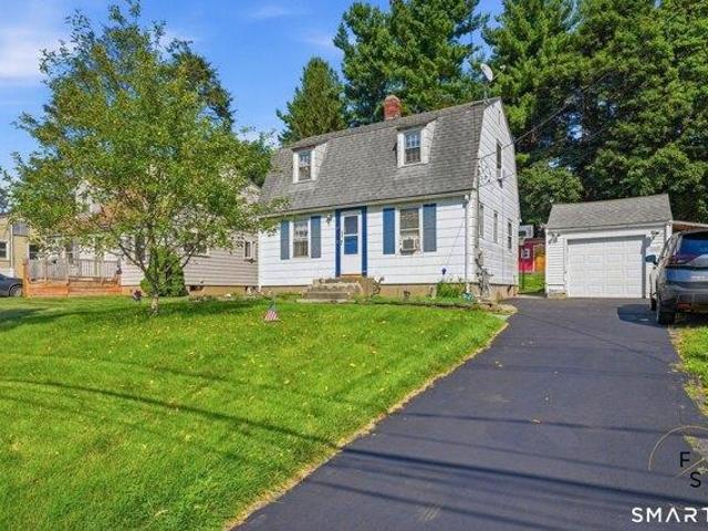 house with 2 bedroom, Meriden CT ES105114646
