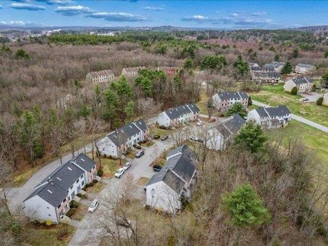 house with 2 bedroom, Merrimack NH DS101999174