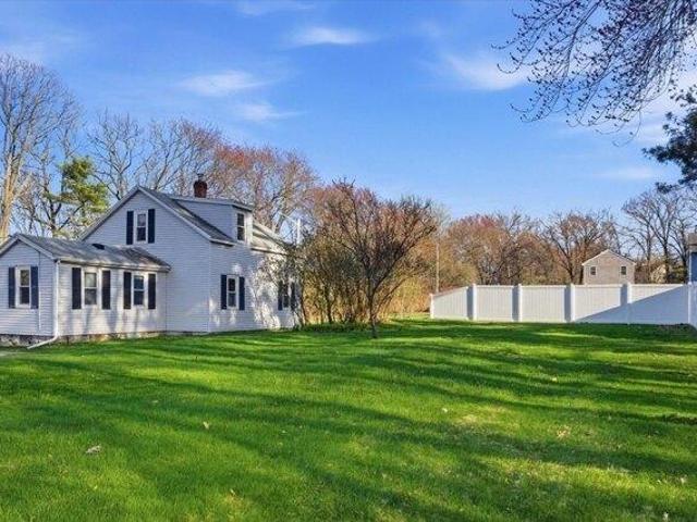 house with 2 bedroom, Methuen MA DLS102826487