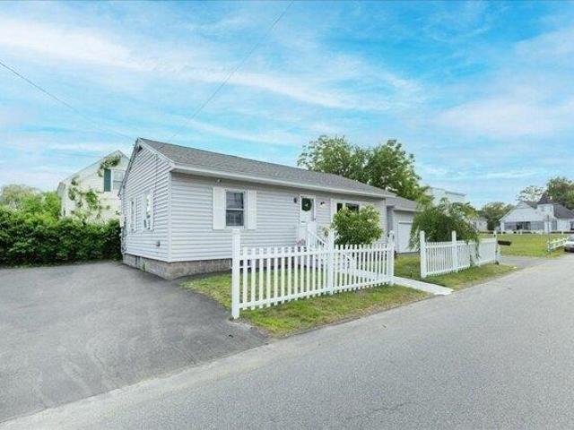 house with 2 bedroom, Methuen MA DS103224031