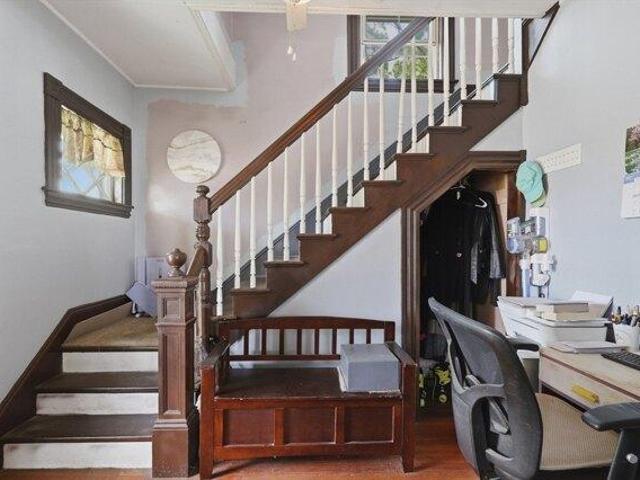 house with 2 bedroom, Methuen MA ES103223150