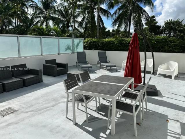 house with 2 bedroom, Miami Beach FL FL DS102396869