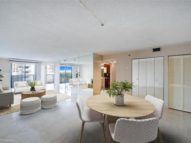 house with 2 bedroom, Miami Beach Fl FL DS102520501