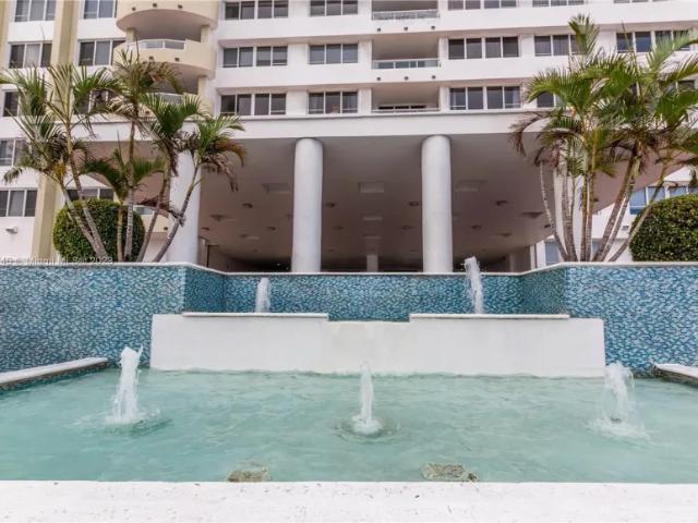 house with 2 bedroom, Miami Beach Fl FL DS102659965