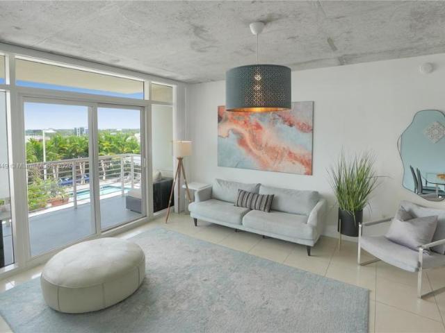 house with 2 bedroom, Miami Fl FL DLS101881634