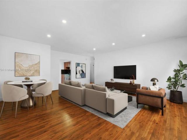 house with 2 bedroom, Miami FL FL DLS102052845