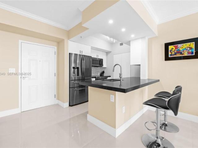 house with 2 bedroom, Miami FL FL DLS102244454
