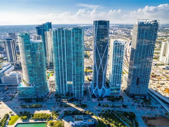 house with 2 bedroom, Miami Fl FL DS102396511