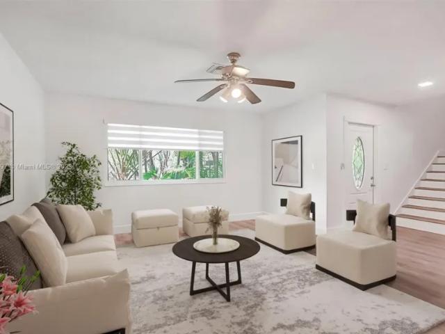 house with 2 bedroom, Miami FL FL DS102397463