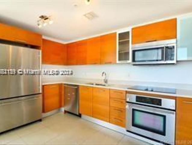 house with 2 bedroom, Miami FL FL DS102397669