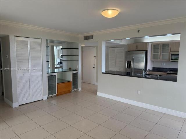 house with 2 bedroom, Miami Fl FL DS102397910