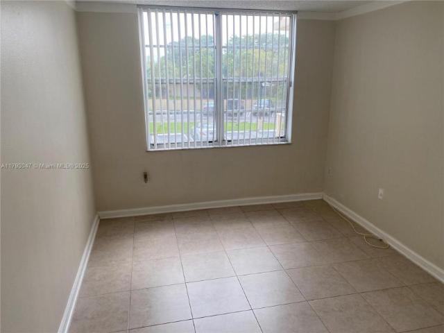 house with 2 bedroom, Miami Fl FL DS102399312