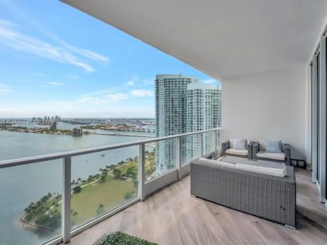 house with 2 bedroom, Miami Fl FL DS102587700