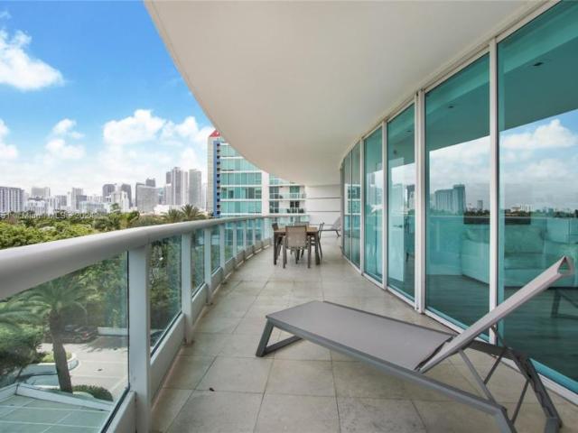 house with 2 bedroom, Miami FL FL DS102588439