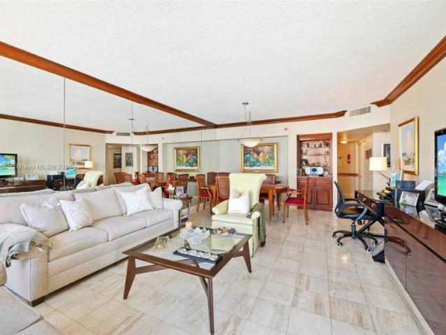 house with 2 bedroom, Miami Fl FL DS102660321