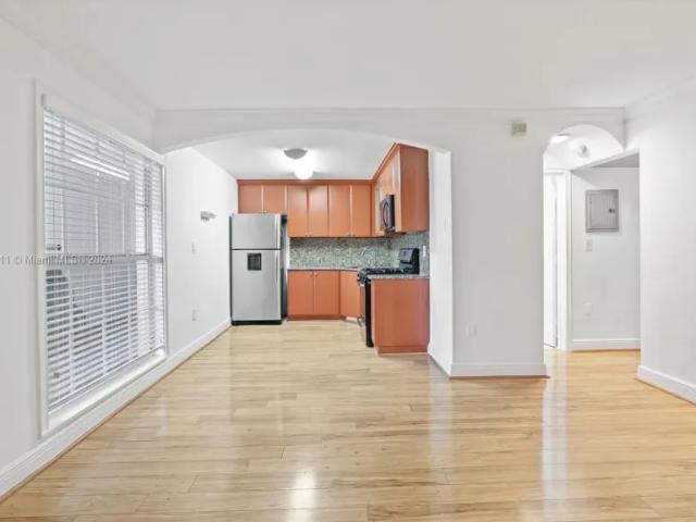 house with 2 bedroom, Miami Fl FL DS102661364