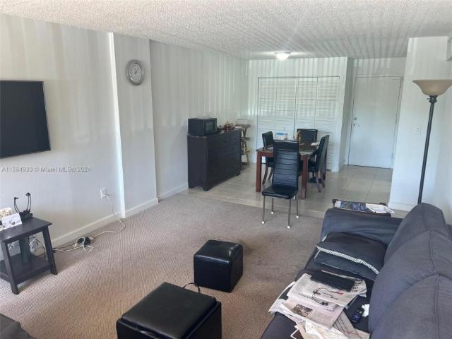 house with 2 bedroom, Miami Fl FL DS102661675