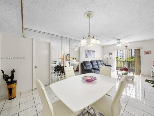 house with 2 bedroom, Miami Fl FL DS102661729