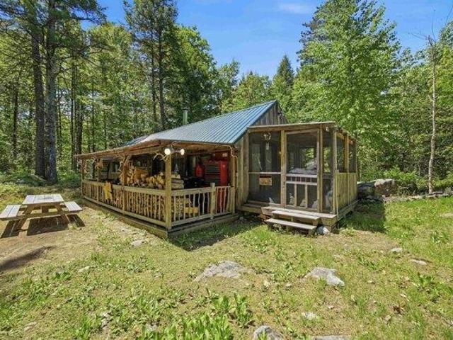 house with 2 bedroom, Middleton NH DS104480583