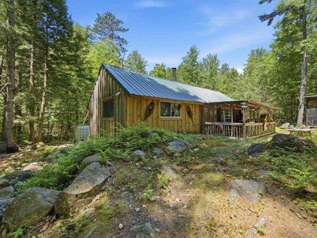 house with 2 bedroom, Middleton NH ES105116981
