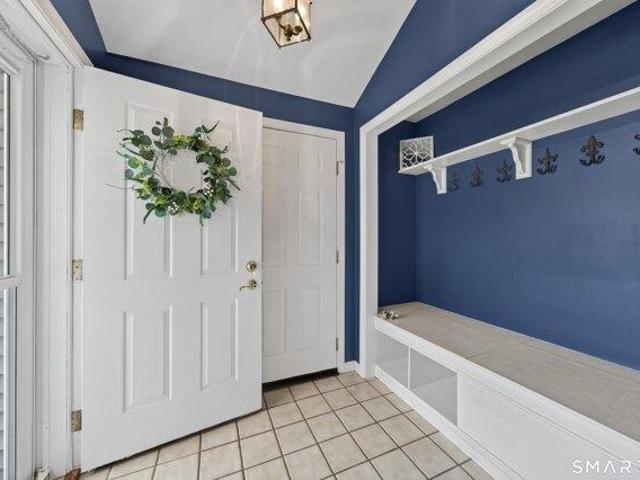 house with 2 bedroom, Middletown CT DS104115326