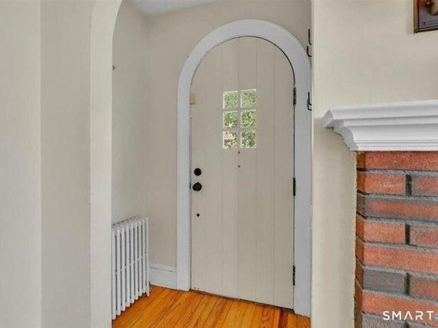house with 2 bedroom, Middletown CT ES105123875