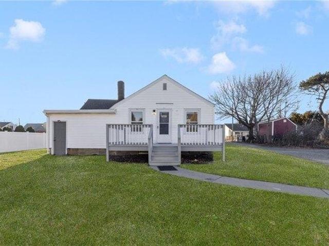 house with 2 bedroom, Middletown RI DLS102635757