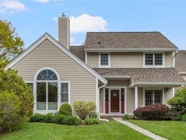 house with 2 bedroom, Middletown RI DLS102823147