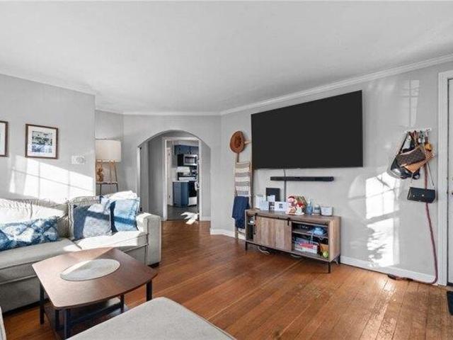 house with 2 bedroom, Middletown RI ES103496062