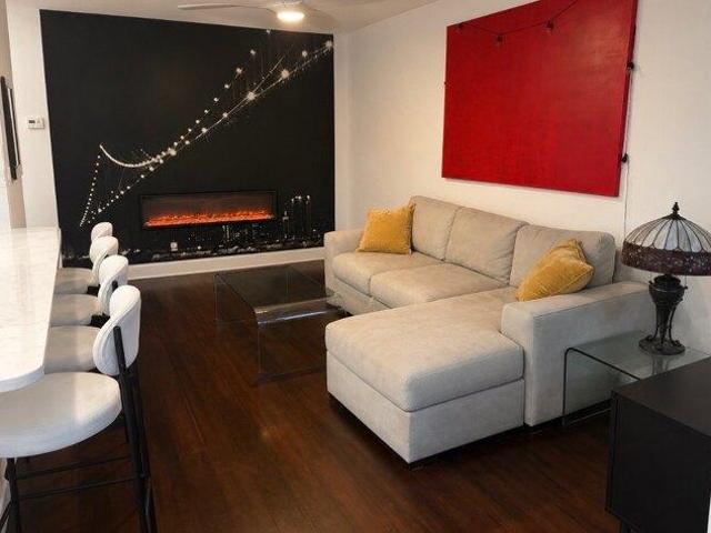 house with 2 bedroom, Middle Village NY ES103626299