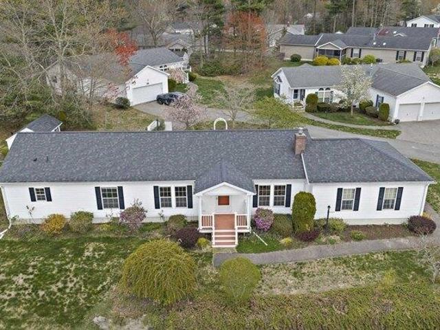 house with 2 bedroom, Middleboro MA DLS102566262
