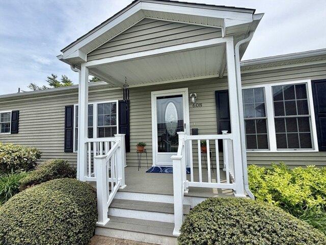 house with 2 bedroom, Middleboro MA DLS102959743