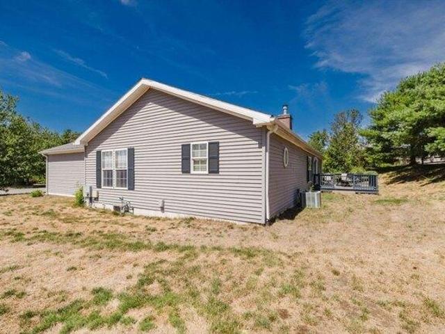 house with 2 bedroom, Middleboro MA ES104078850