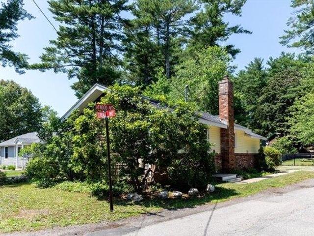 house with 2 bedroom, Middleboro MA ES104788504
