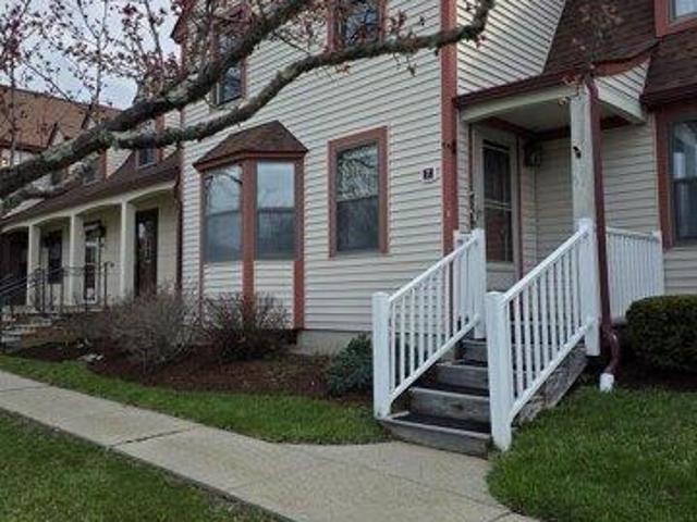 house with 2 bedroom, Middlebury VT DLS102727015