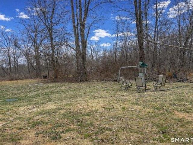 house with 2 bedroom, Middlefield CT ES104835697