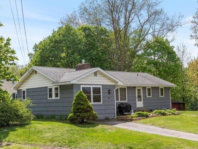 house with 2 bedroom, Milton VT DS103440813